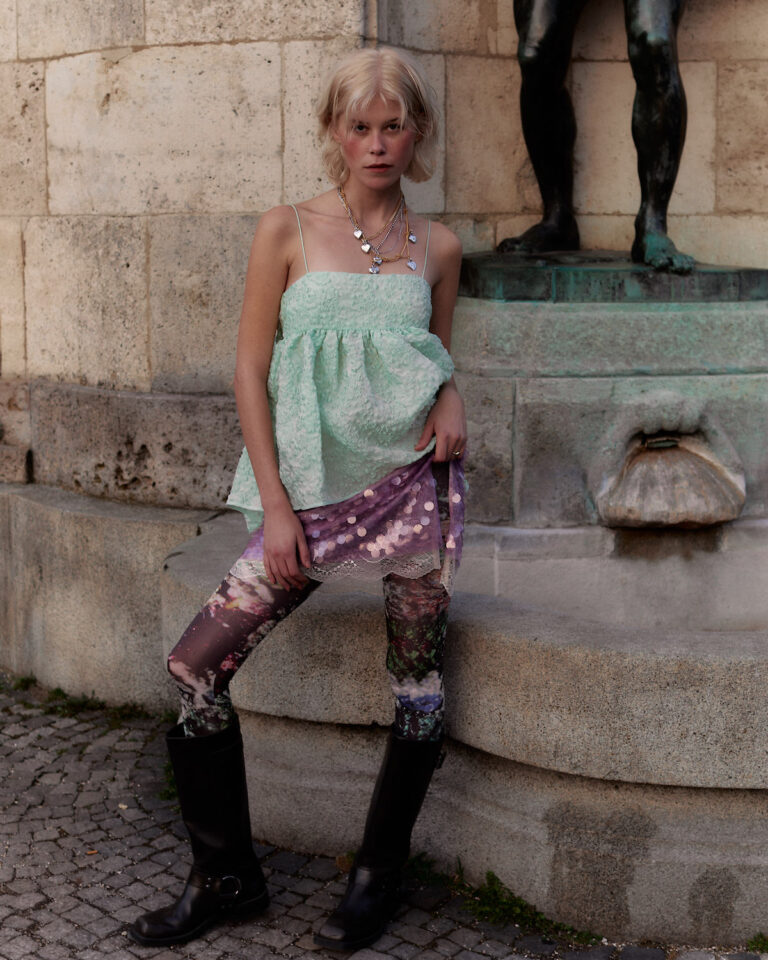 Pirouette of Two - Teeth Magazine